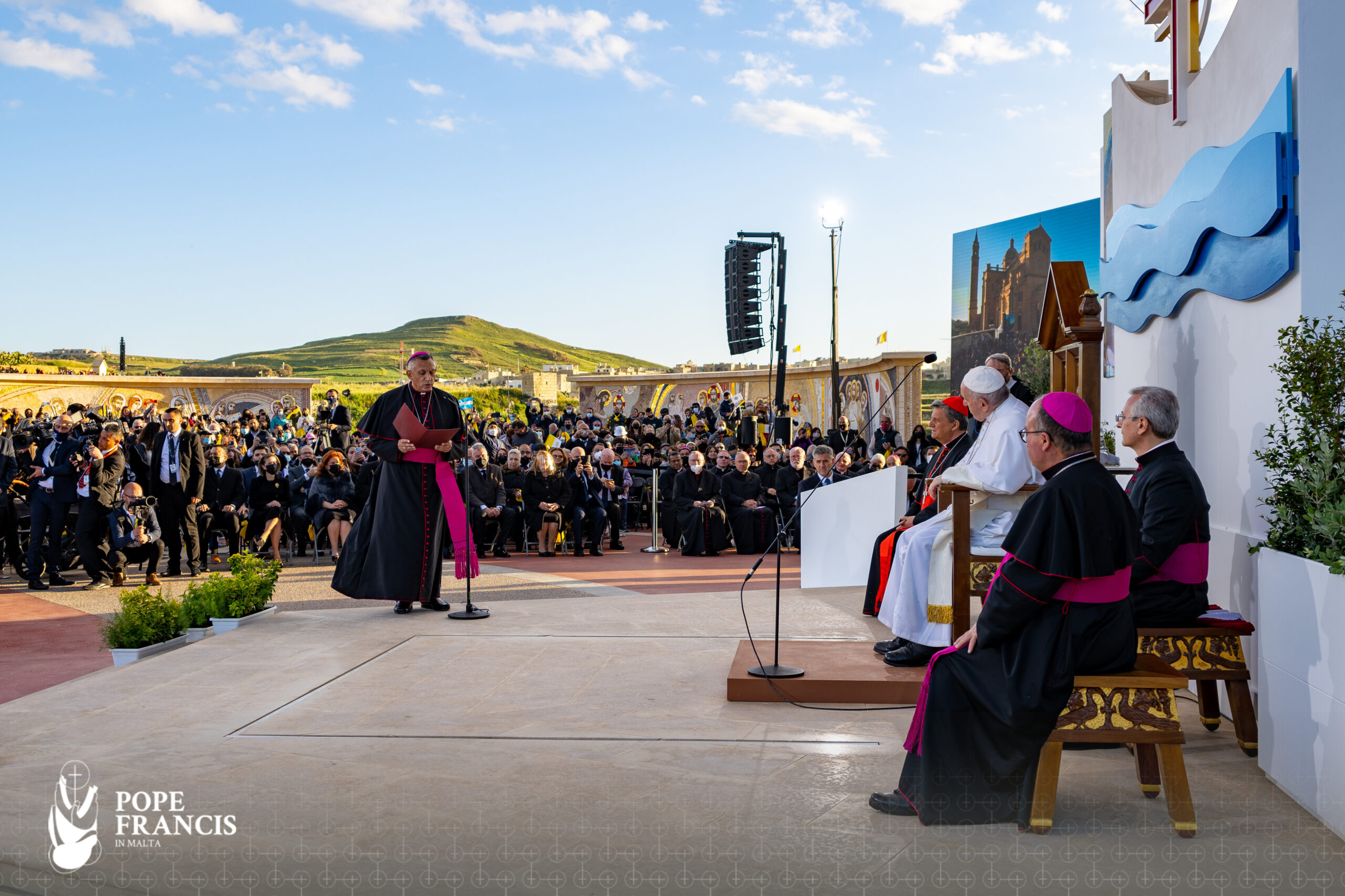 Bishop Teuma to Pope: Help us pray so that understanding and sharing be ...